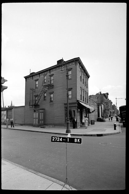 1940s NYC | Street photos of every building in New York City in 1939/1940